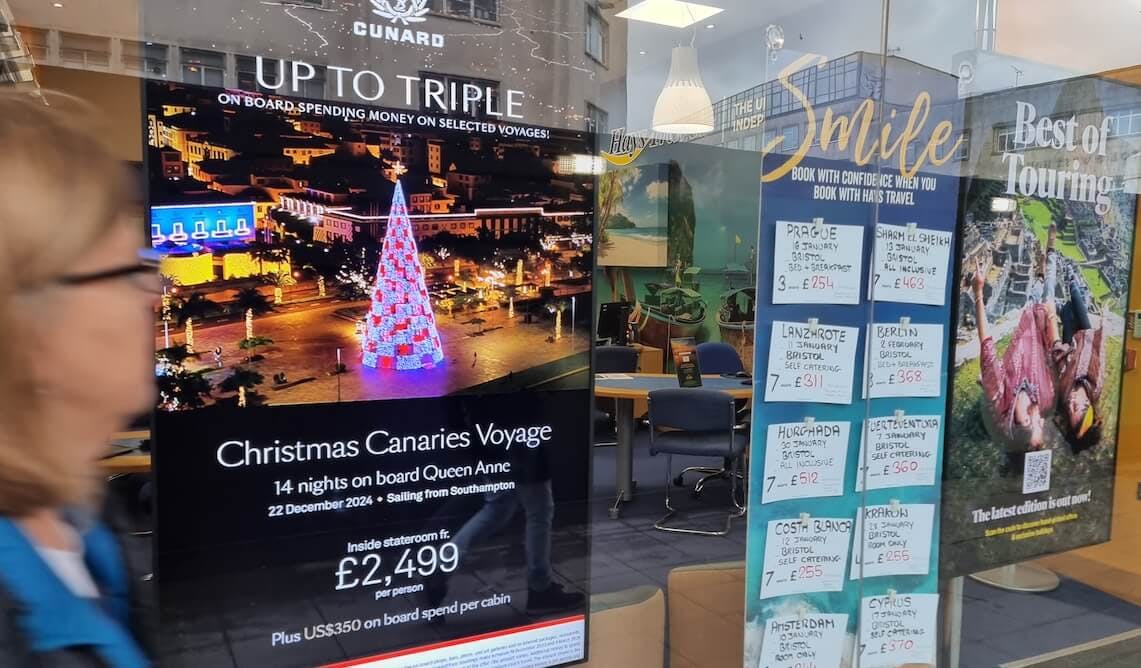 How to make dazzling digital signage window displays - ScreenCloud