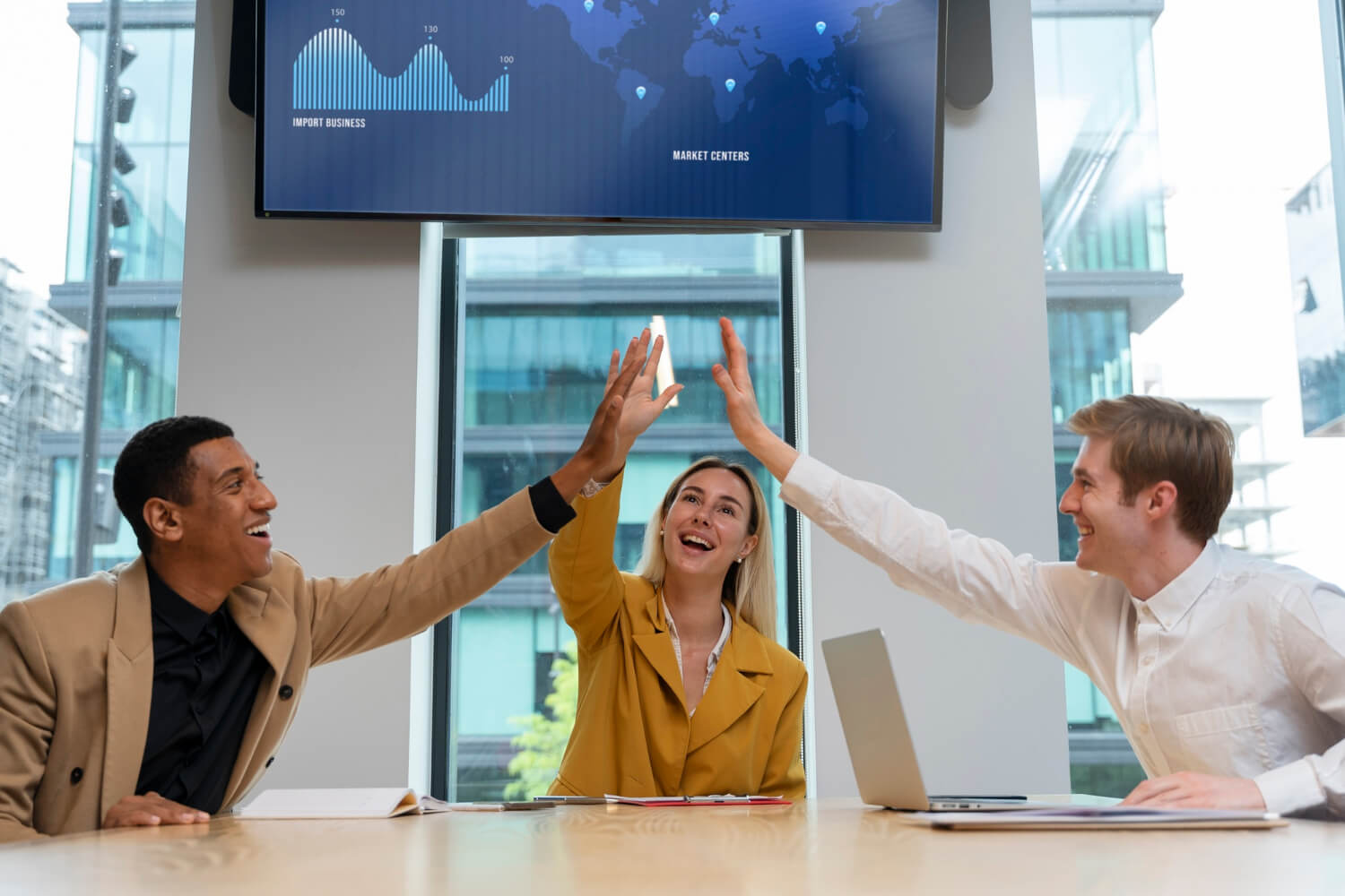 Gamification in the workplace: The what, why and how - ScreenCloud