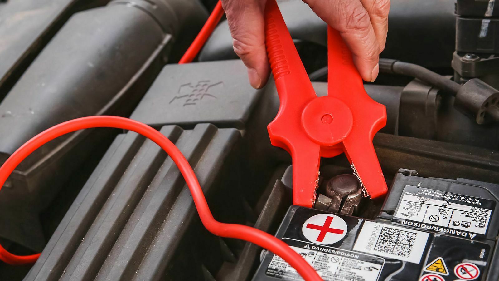Autobatterie laden: Anleitung, Tipps und Tricks | mobile.de