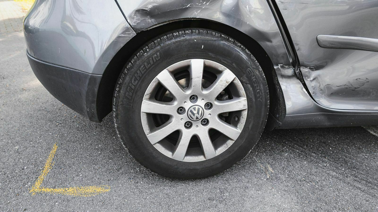 So funktioniert der Spurwechselassistent | mobile.de