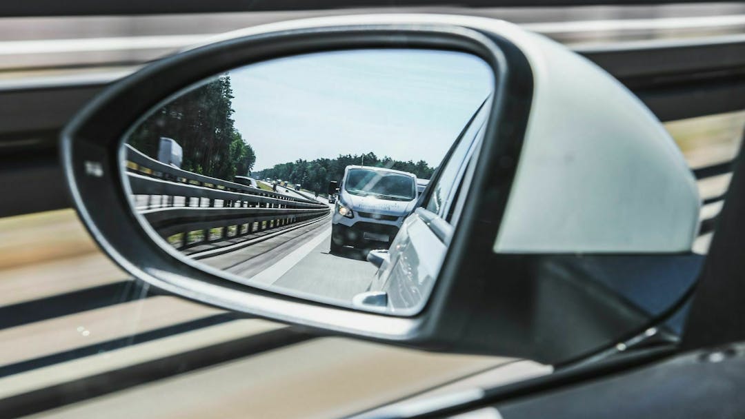 So funktioniert der Spurwechselassistent | mobile.de