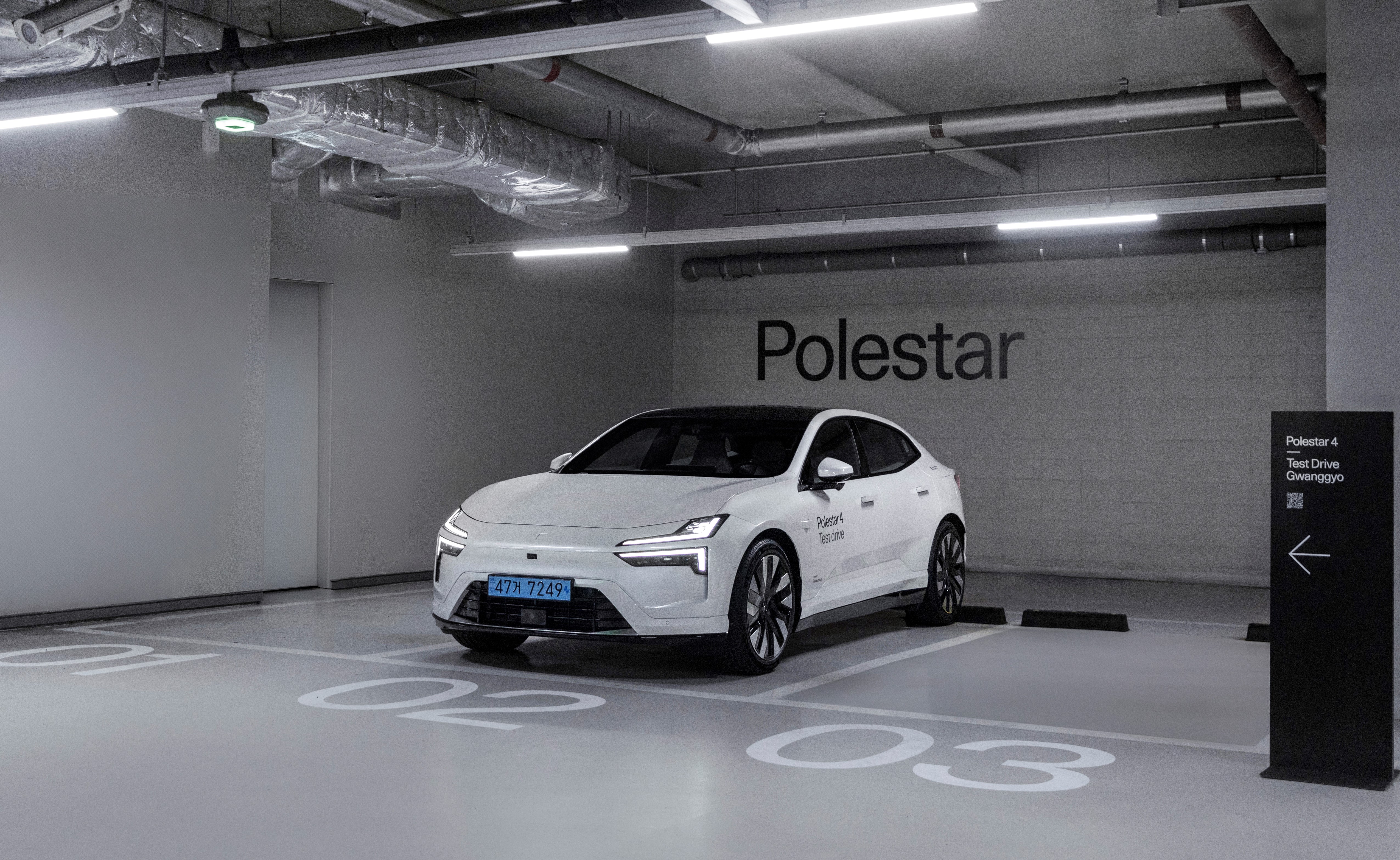 Polestar 4: Modelle, Infos, Preise & Angebote | mobile.de