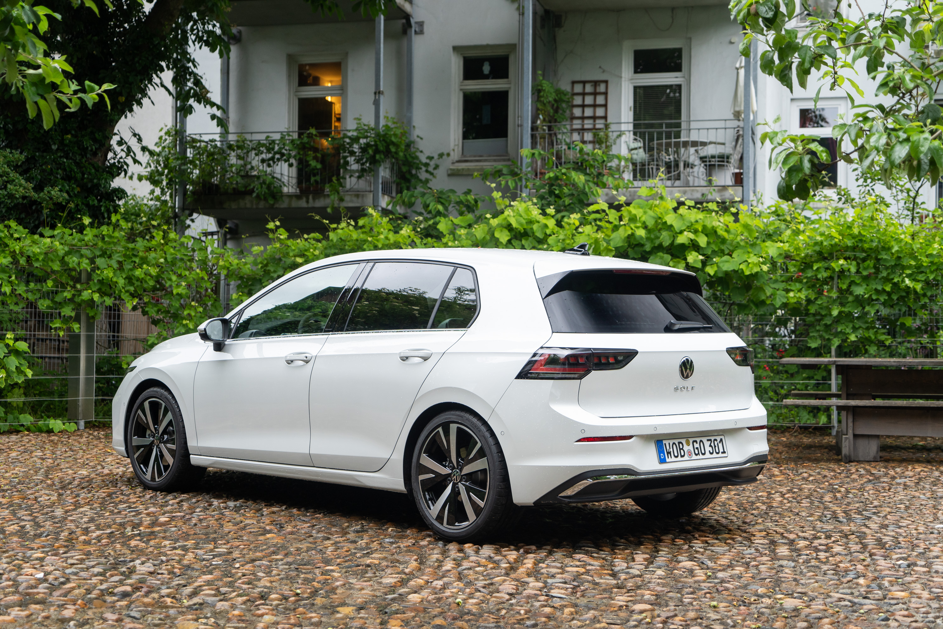 Der VW Golf 8 Facelift im Test | mobile.de