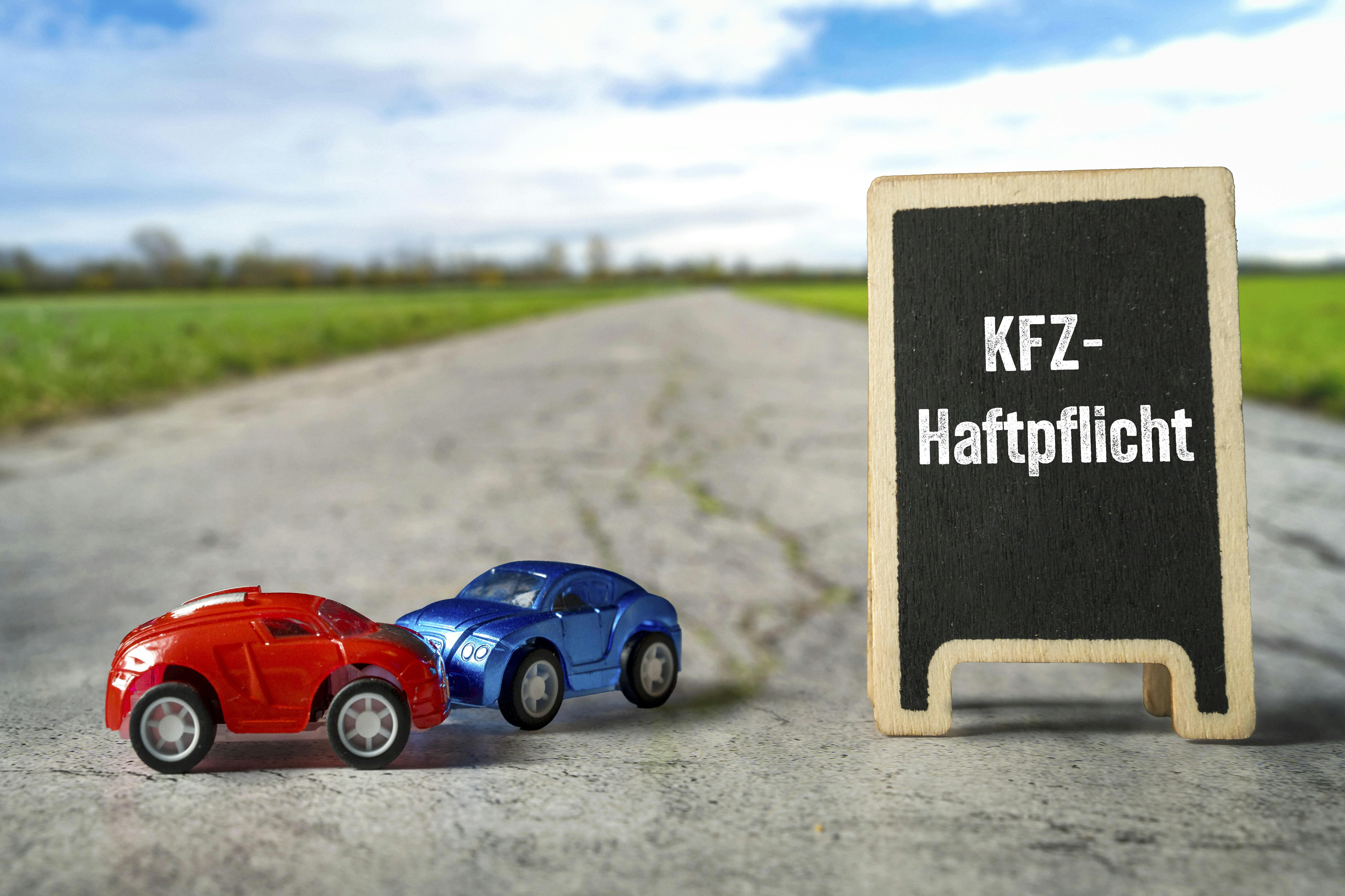 eVB-Nummer: So einfach gibt's den Versicherungsnachweis | mobile.de