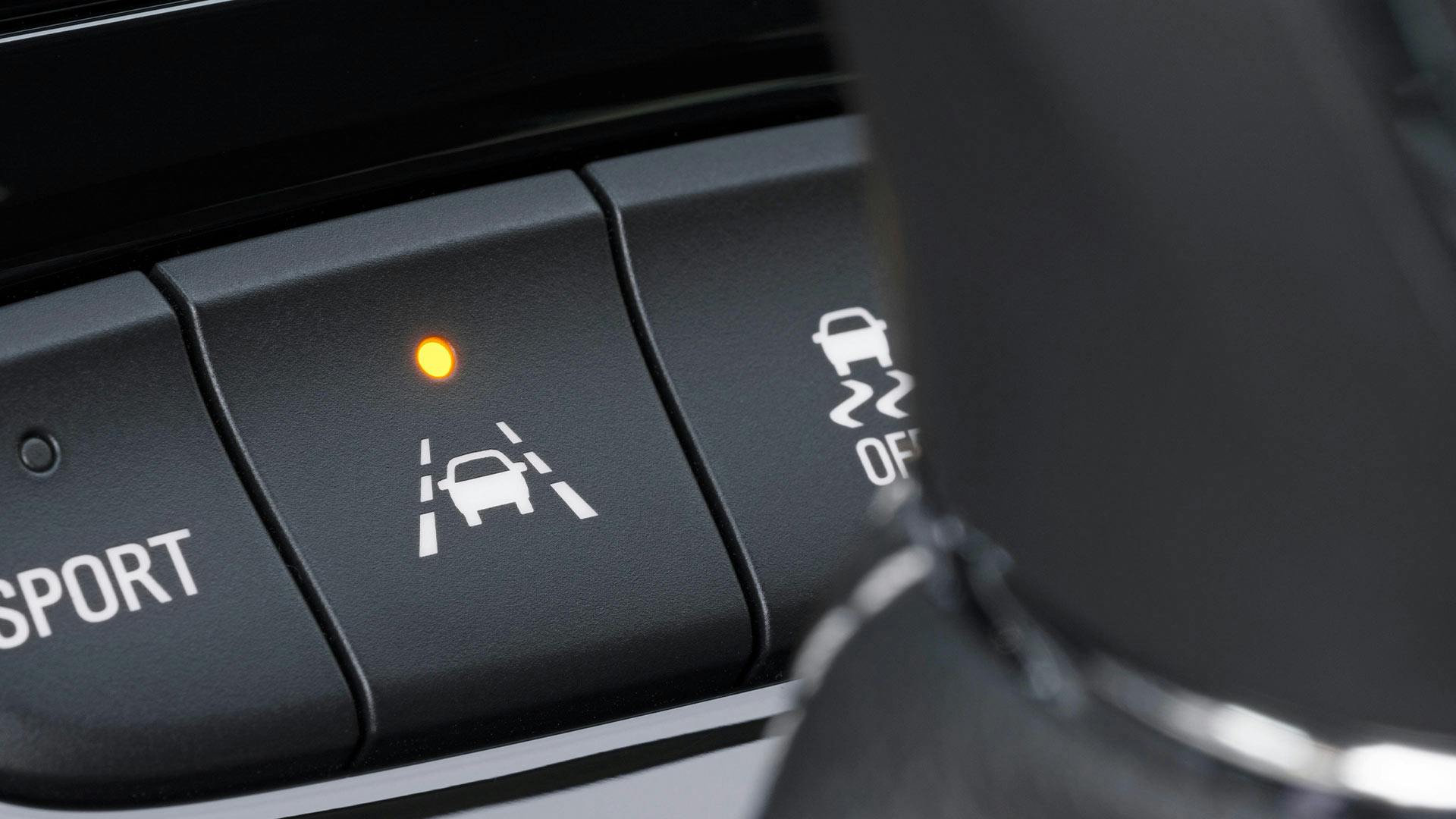 Spurhalteassistent: So funktioniert er | mobile.de