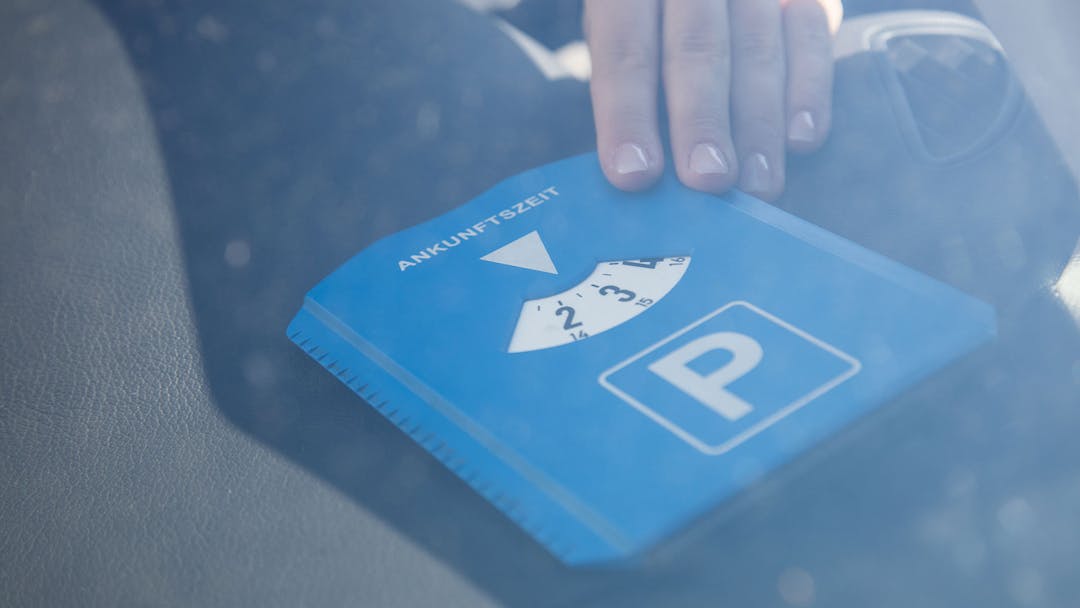 Wissenswertes zum Parken mit Parkscheibe | mobile.de
