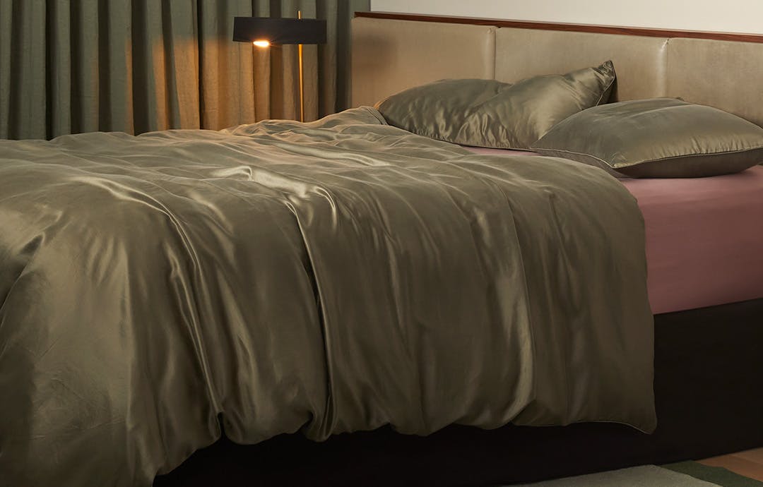 High Contrast, High Glam. l Sheet Society