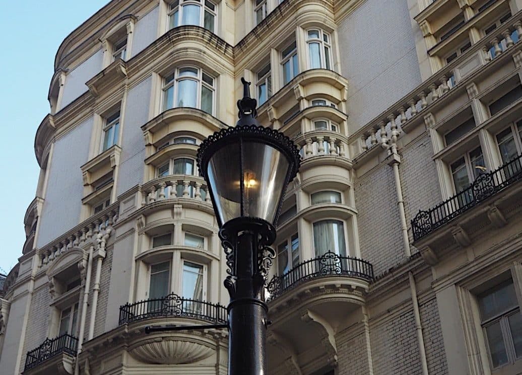 The Carting Lane Sewer Lamp - London's last methane burner - Invention ...