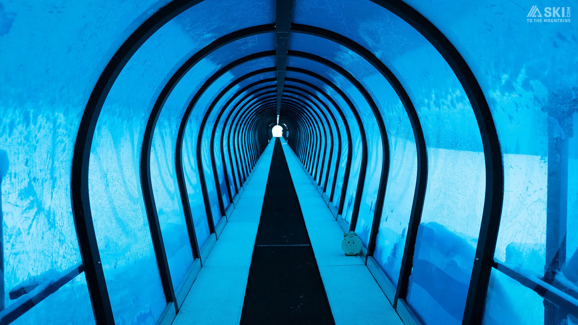 42 Zoom Backgrounds for When You're Missing the Mountains | To The ...