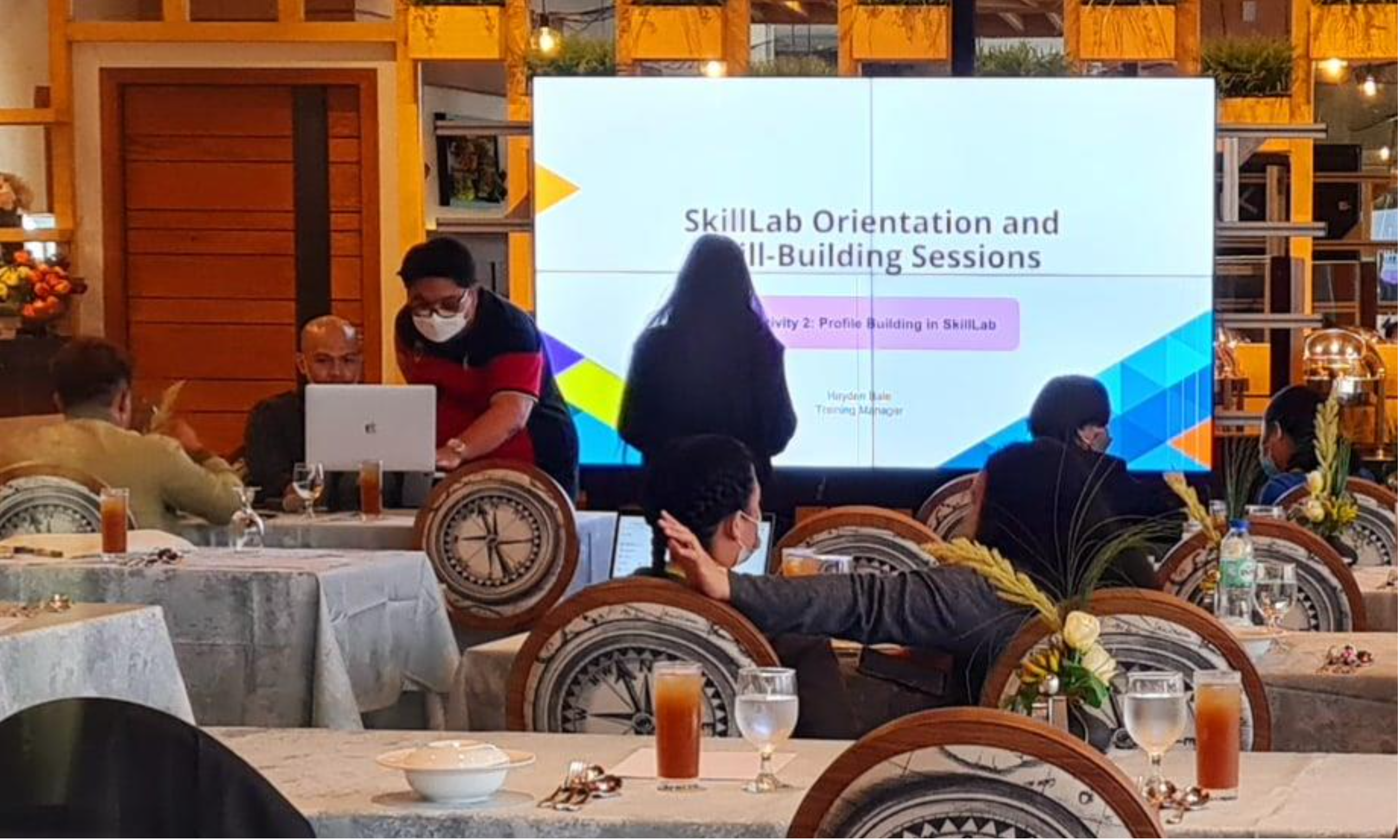 Evidence for Impact: Providing Digital Career Support to Youth in the Philippines - SkillLab