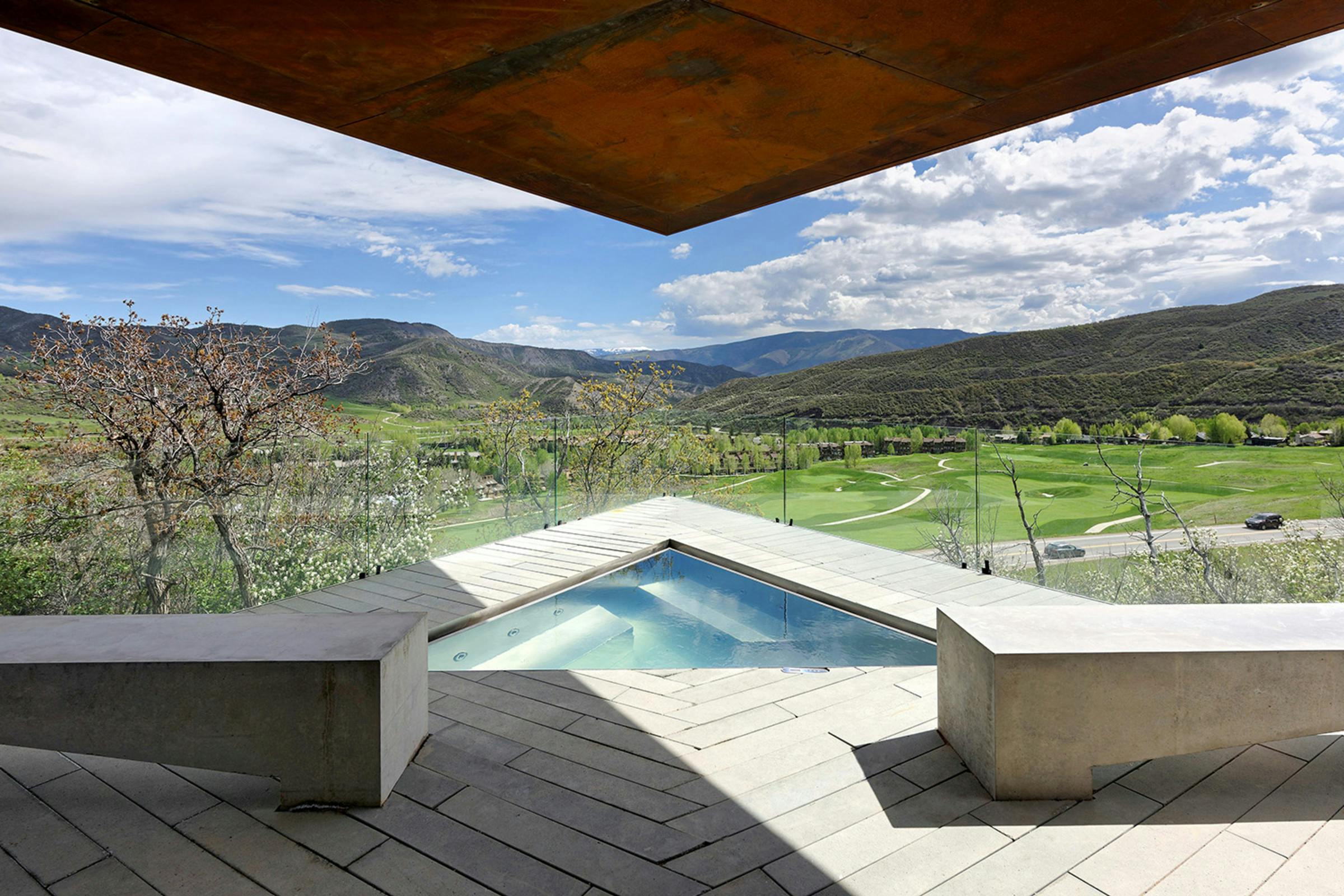 Owl Creek — Skylab Architecture