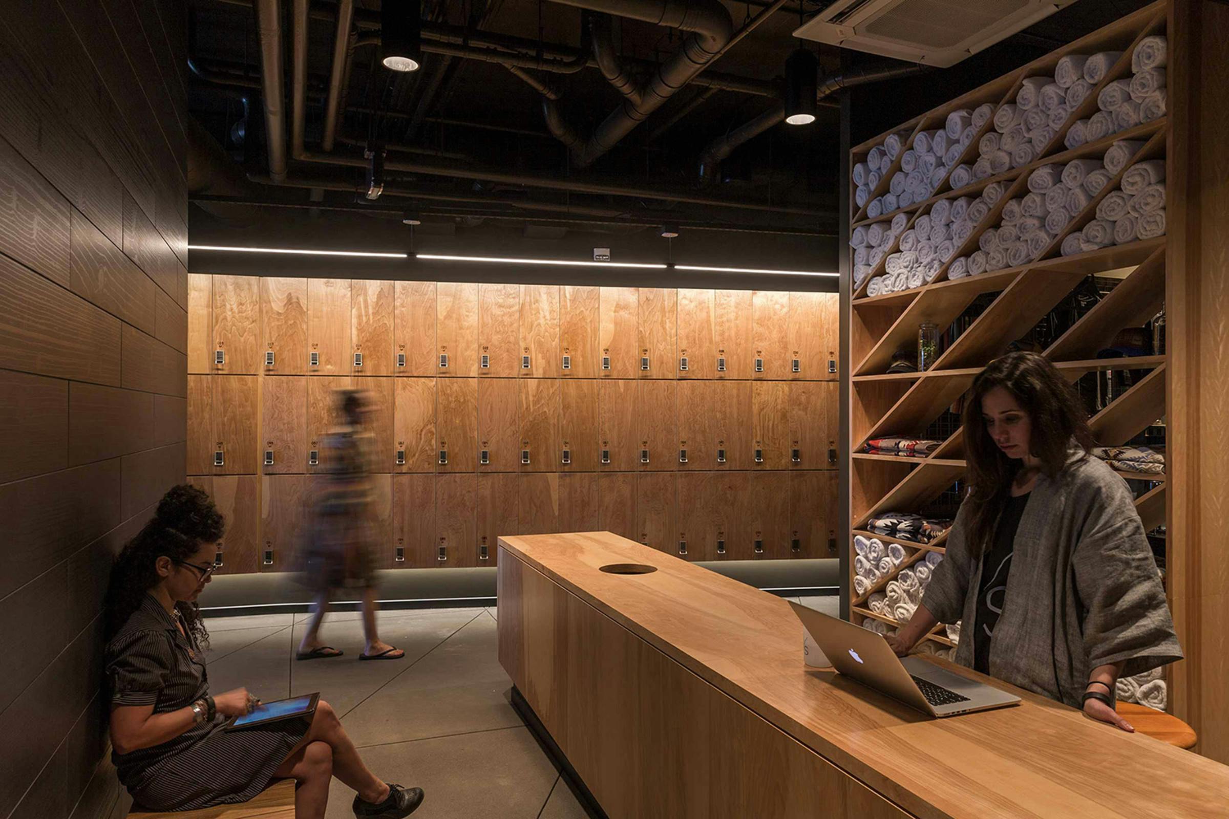 Knot Springs — Skylab Architecture