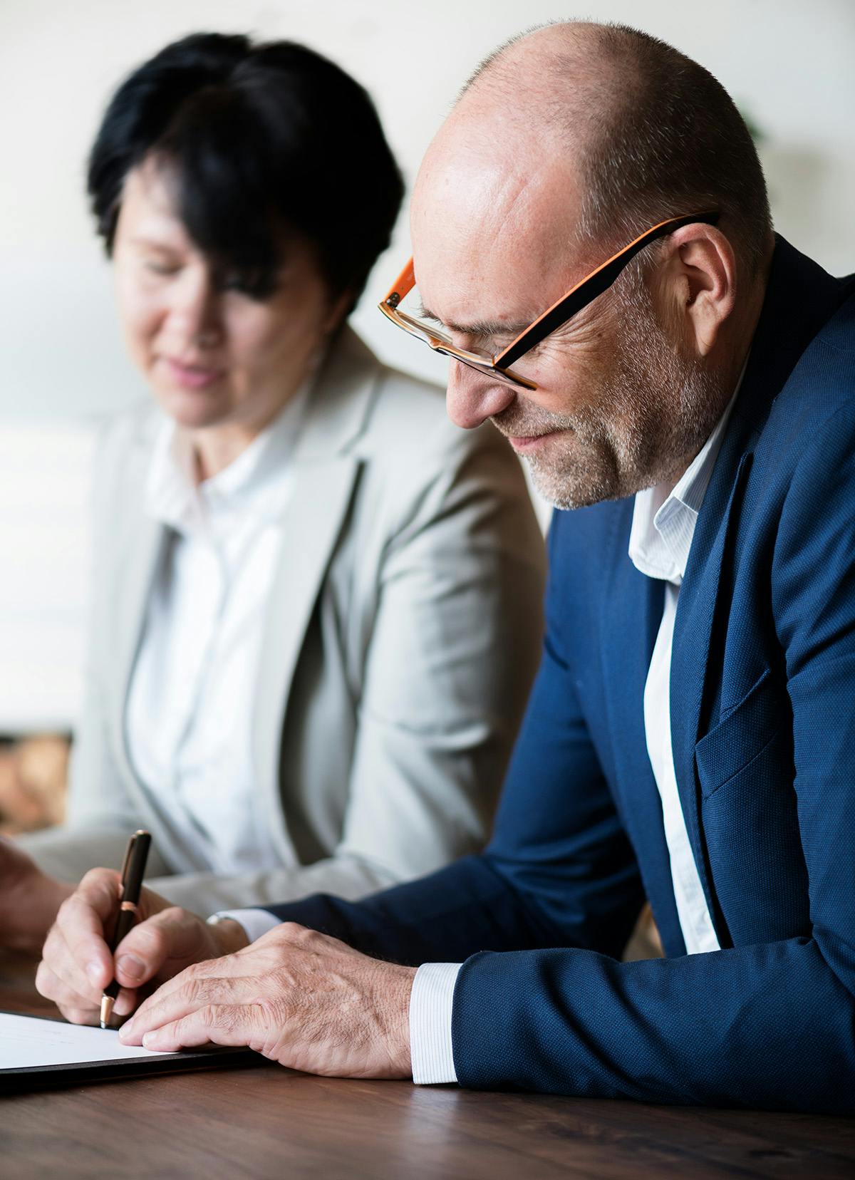 Transform Your Workplace Experience | SmartLeader