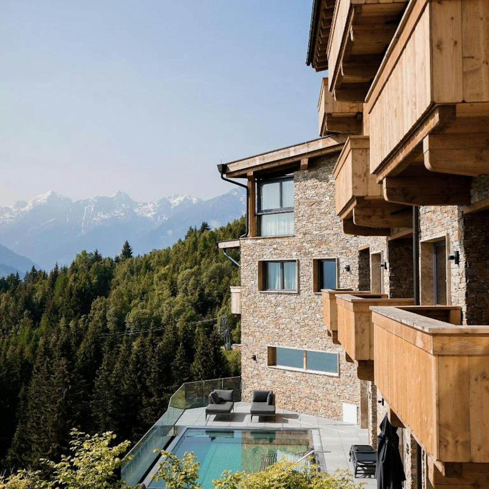 Smartness reviews: Peak Stay (Tyrol, Austria) - Case study | Smartness