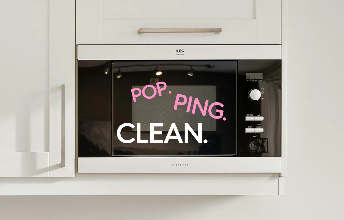 How To Clean A Microwave Properly (5 Expert Tips!)