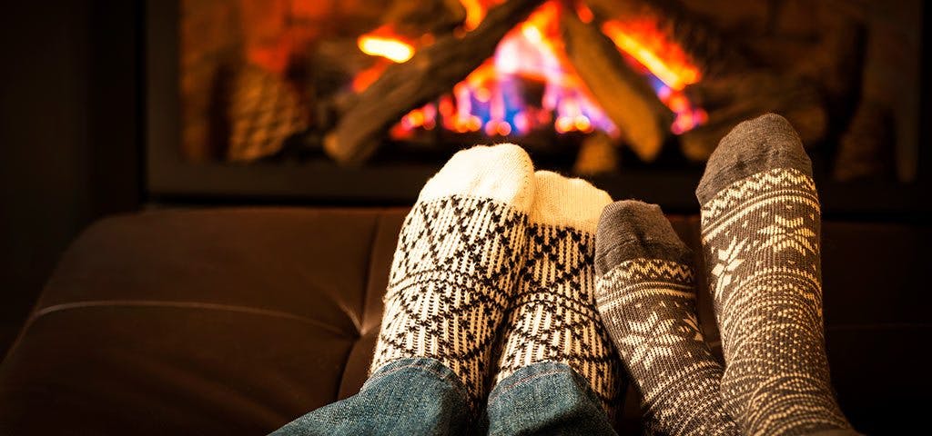 Ten Great Tips To Stay Warm In Bed This Winter | Snooze
