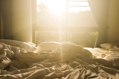 How To Cool Down A Room And Sleep Well In Summer - Blog | Snooze