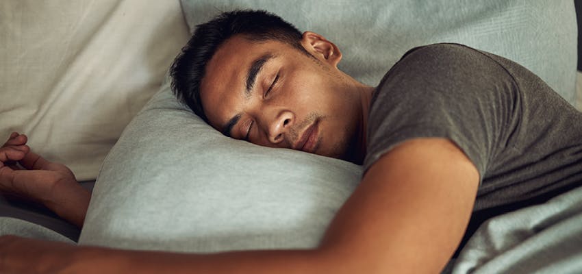 Bed Buying Guide & Tips to Sleep Better at Night | Snooze