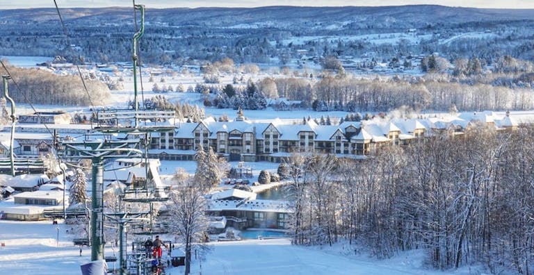 7 Best Ski Resorts in Michigan, 2023/24