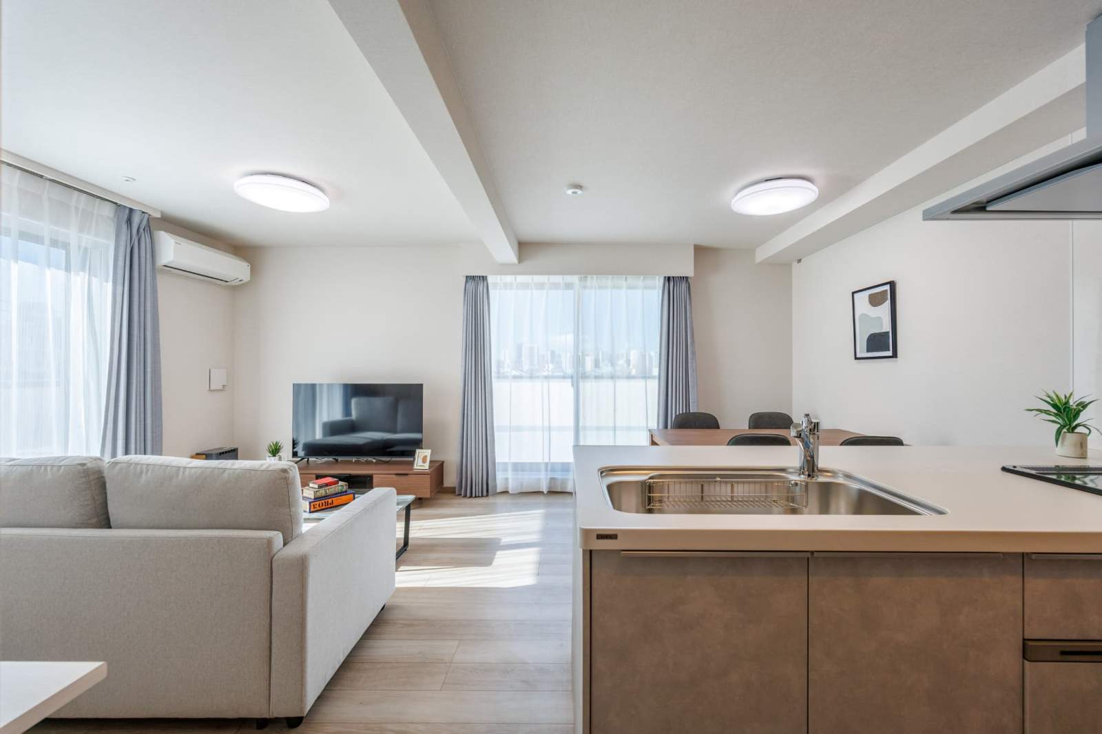 Planning an Extended Stay in Japan? Here’s How to Do It Right - Somado