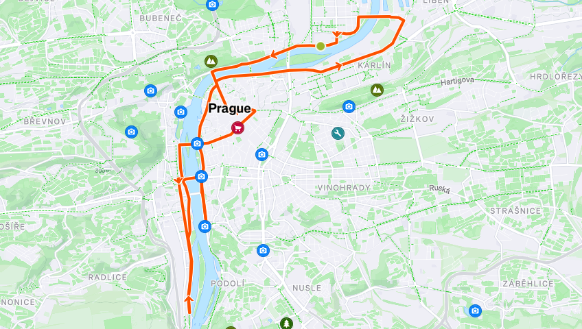 Super Half - Mezza maratona di Praga 2025 | SportsShoes.com