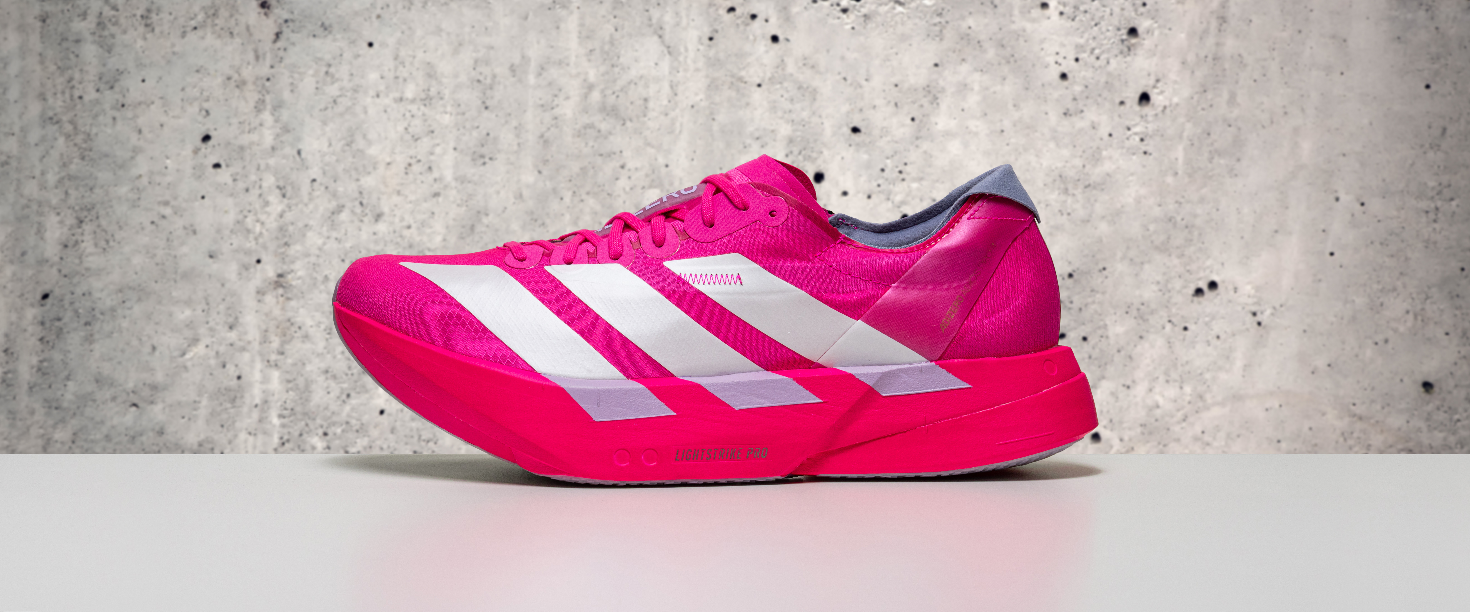 Chaussures de course à pied, vêtements et équipement sportif ...