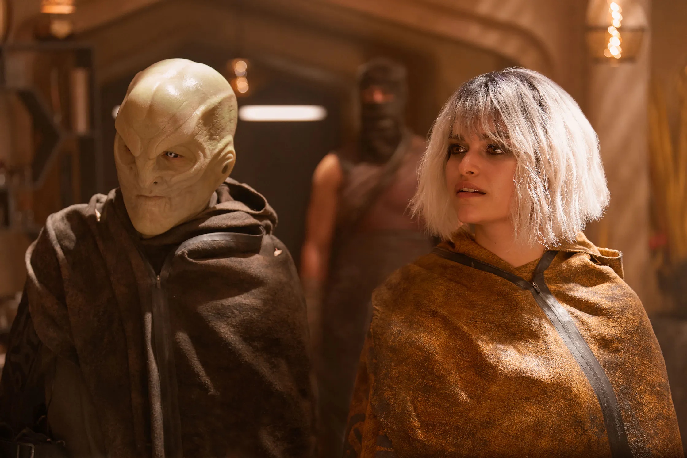 WARP FIVE: Eve Harlow and Elias Toufexis on Star Trek’s Unrelenting ...
