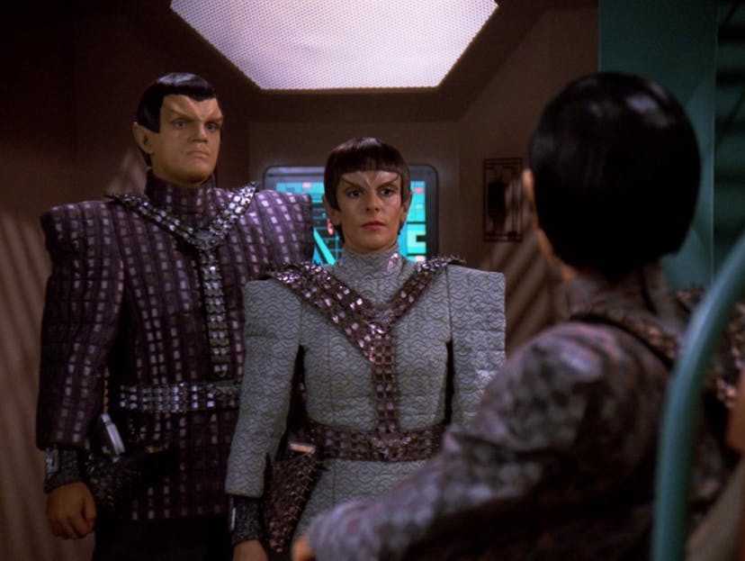 Romulan Fashion: A Symbol of Strength | Star Trek