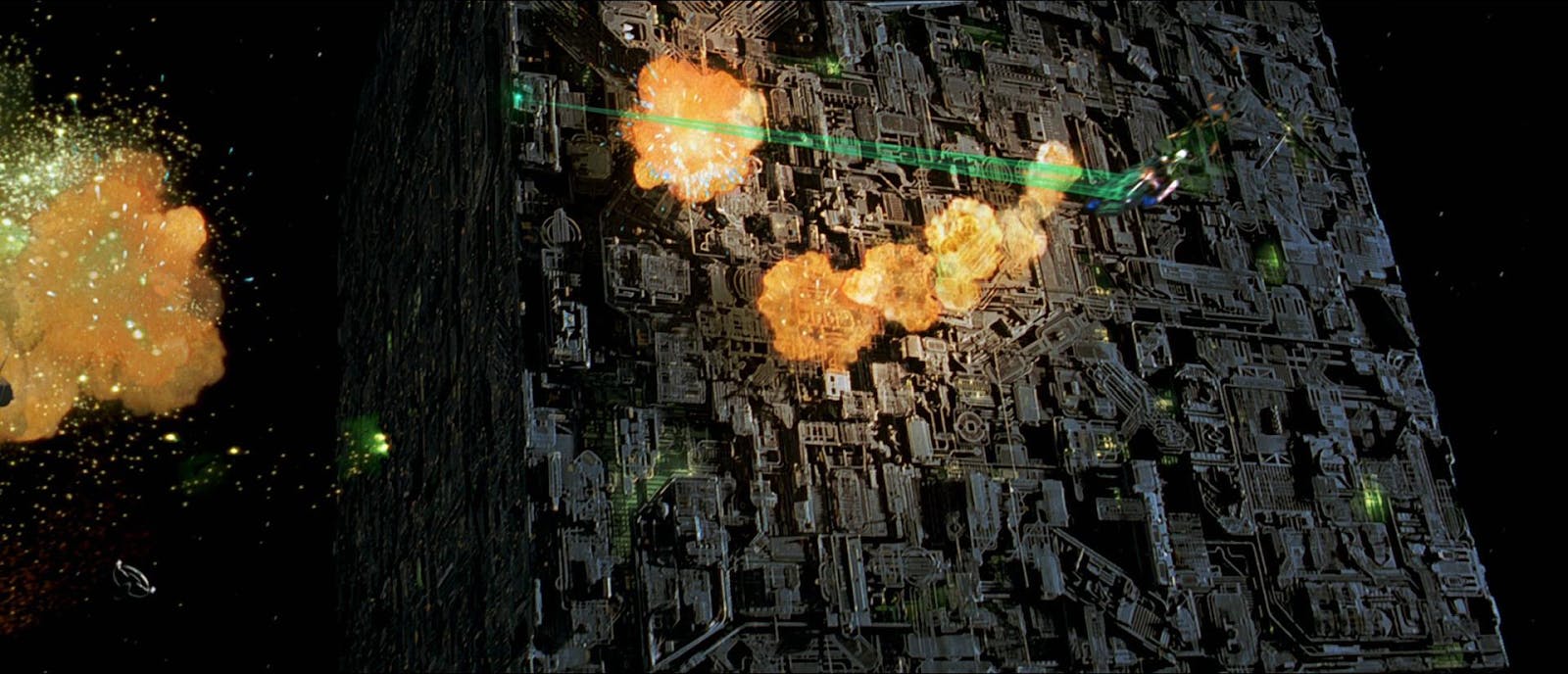 Star Trek First Contact Borg Battle