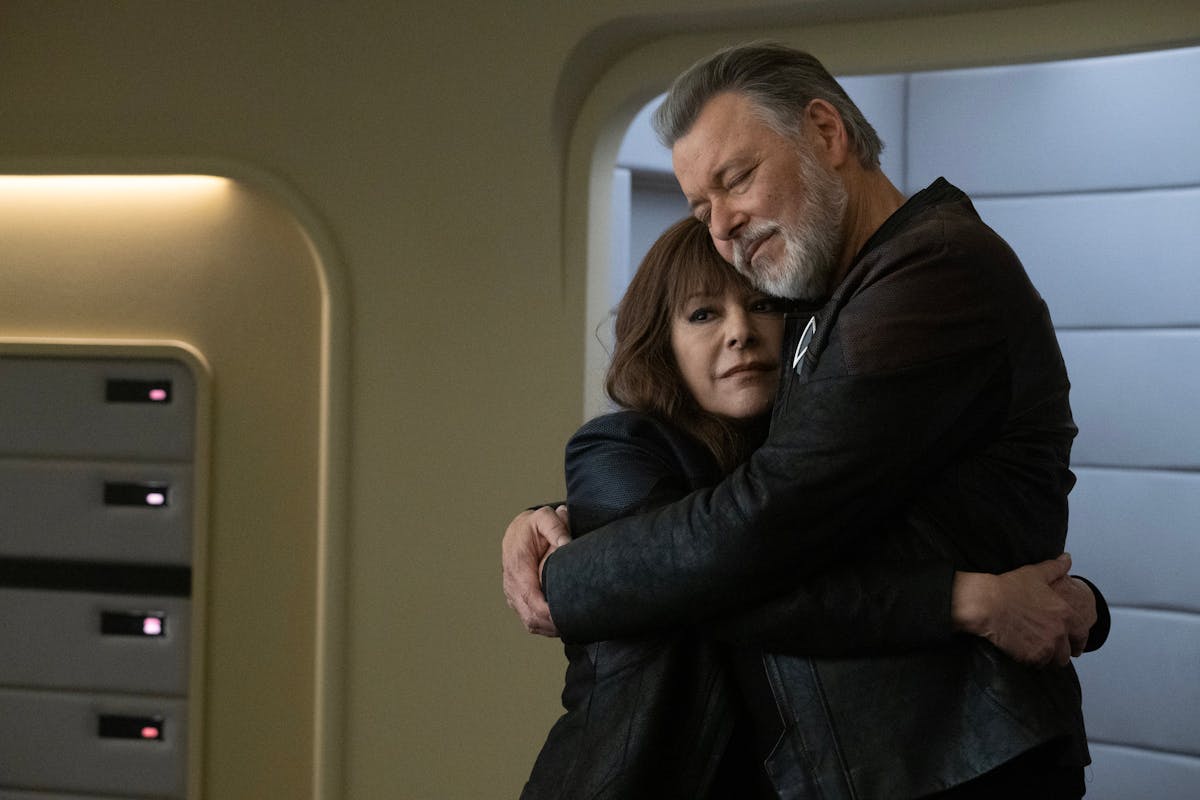 Jonathan Frakes Reflects on the Rikers' Relationship in Star Trek ...