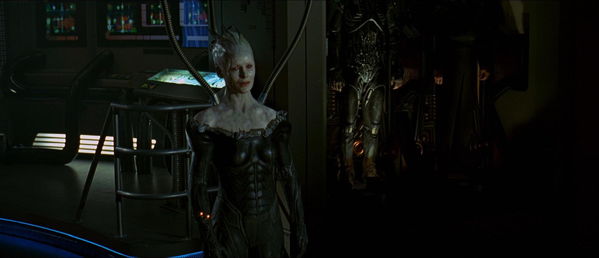 GALLERY: The First Contact With the Borg In Every Series | Star Trek