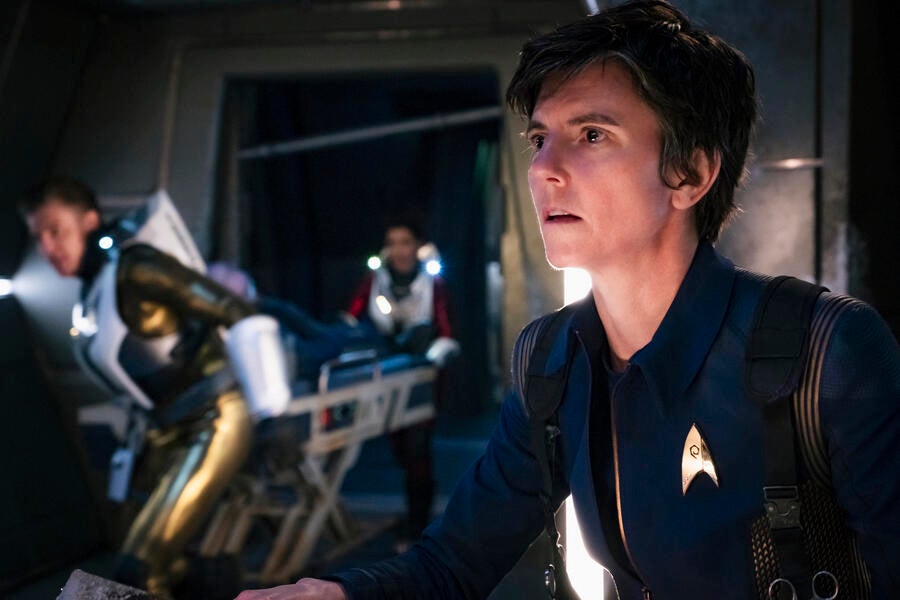 Four Minutes with Star Trek: Discovery's Tig Notaro | Star Trek