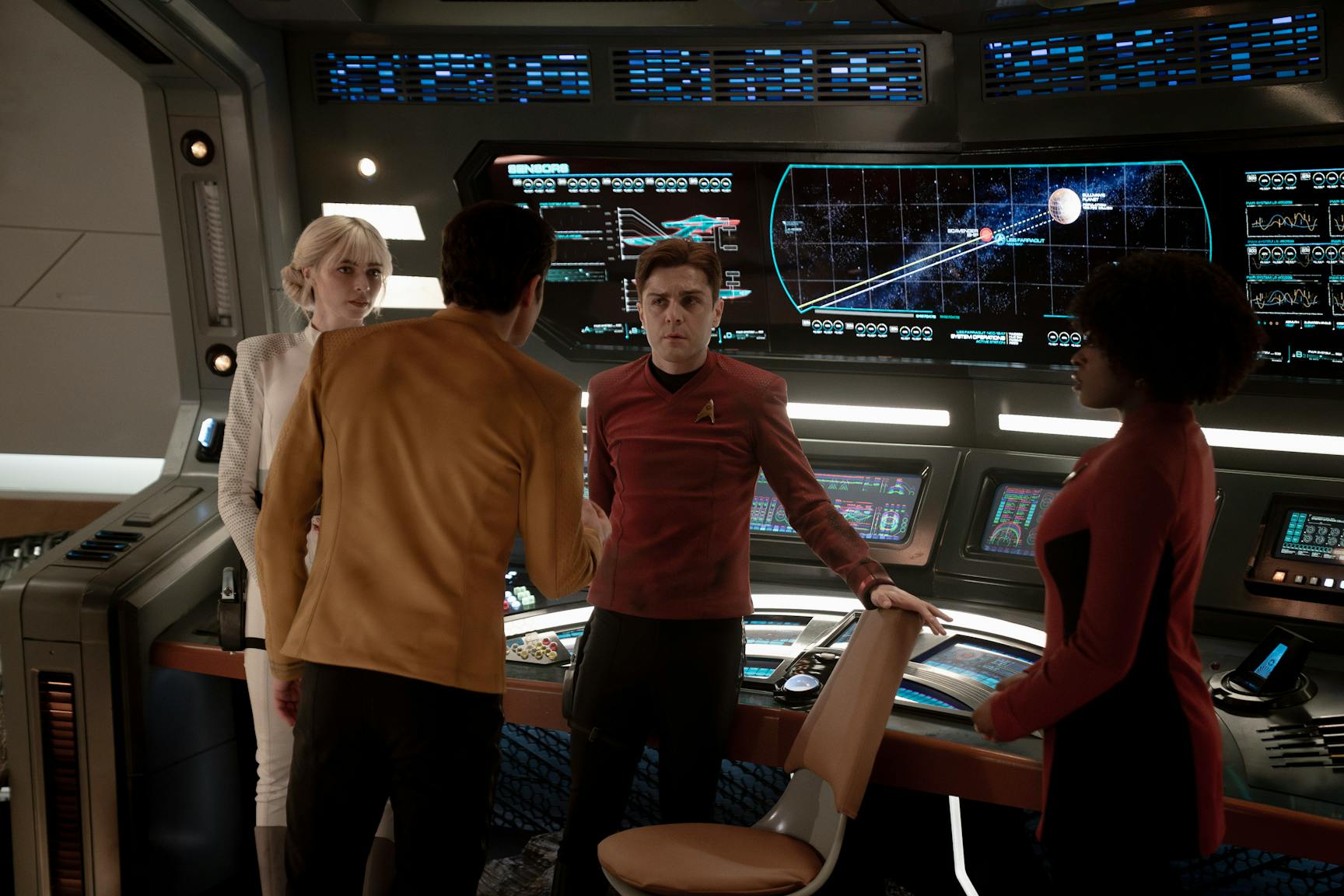 WARP FIVE: Strange New Worlds Director Puts Kirk in the Captain's Chair