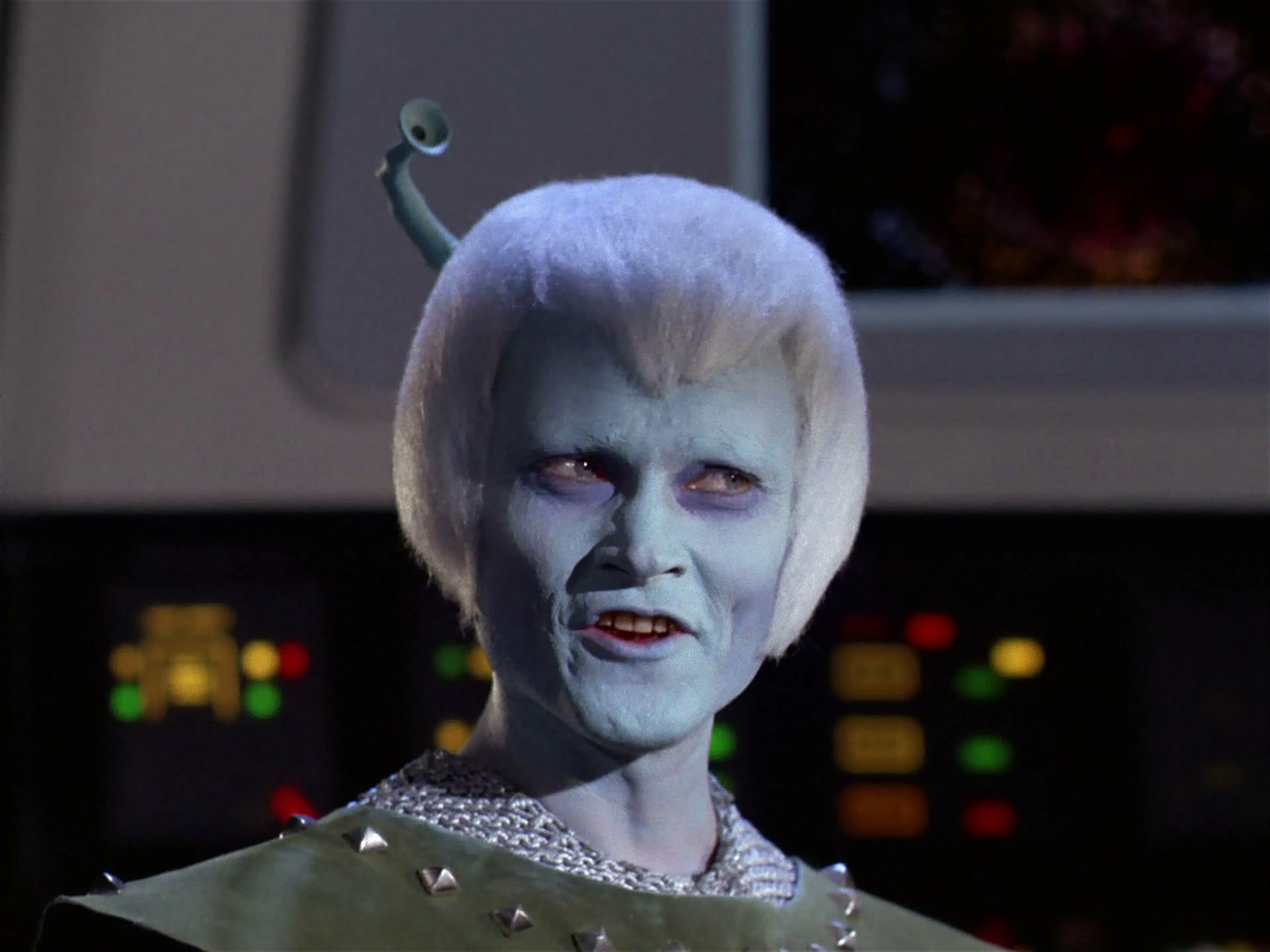 The Dual Paths of the Orions and the Andorians | Star Trek