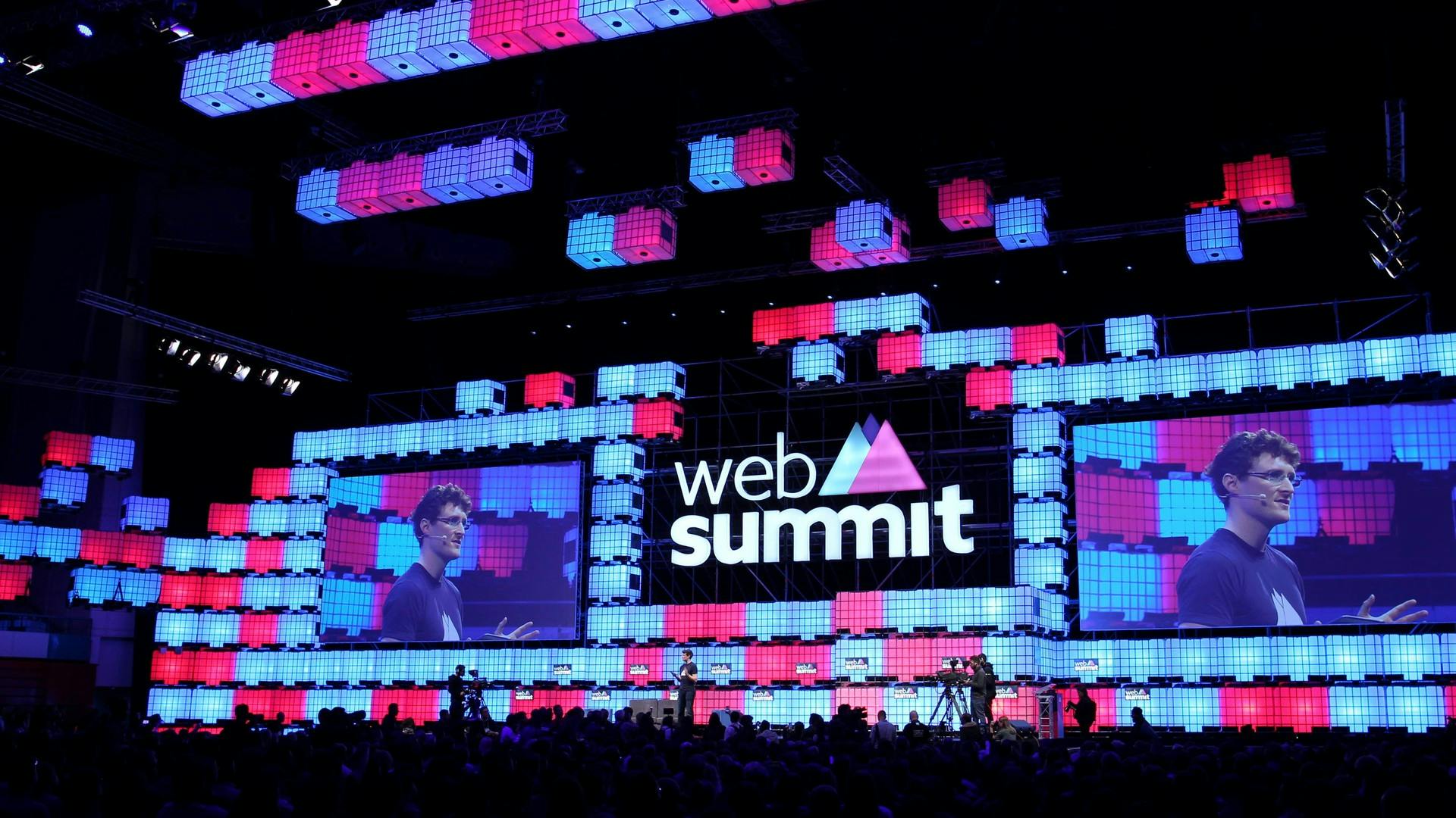 Startup Guide - A newbie’s impressions and roundup of Web Summit 2018