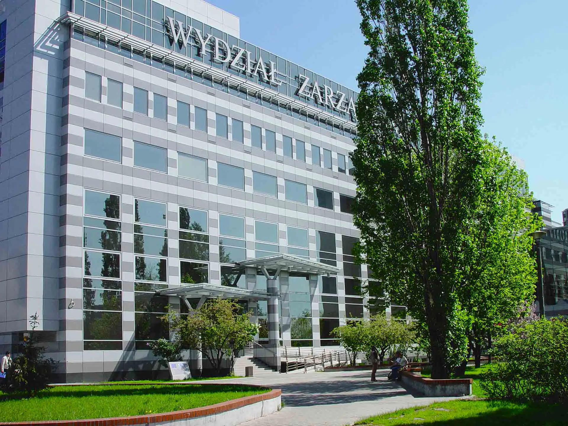 Startup Guide - University of Warsaw, Faculty of Management