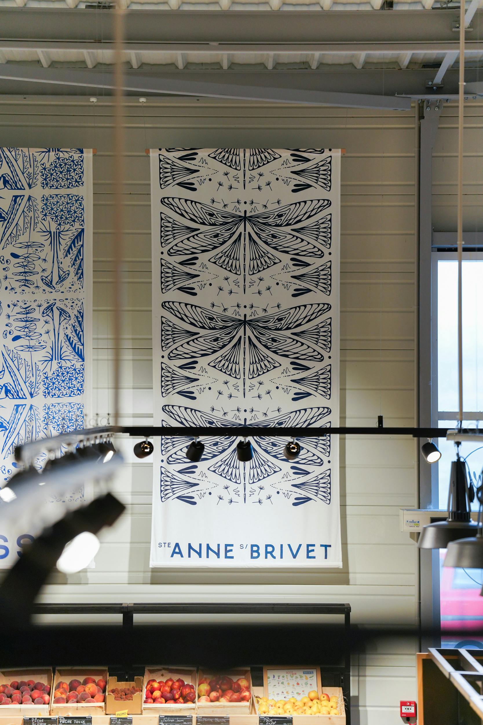 Biocoop le Brivet Bio: Identité visuelle au cœur d'un design d'espace ...