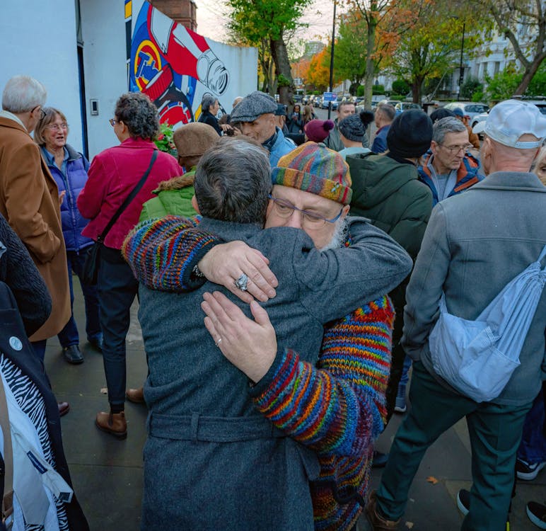 Rainbow Plaque: London Lighthouse - Studio Voltaire