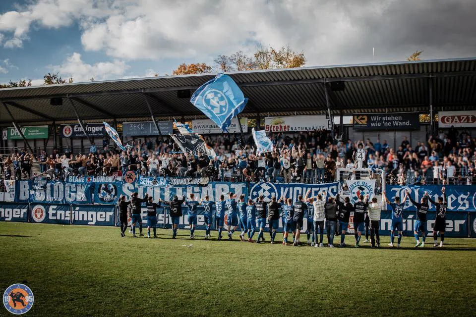 Meister 2022/23 - SV Stuttgarter Kickers e.V.