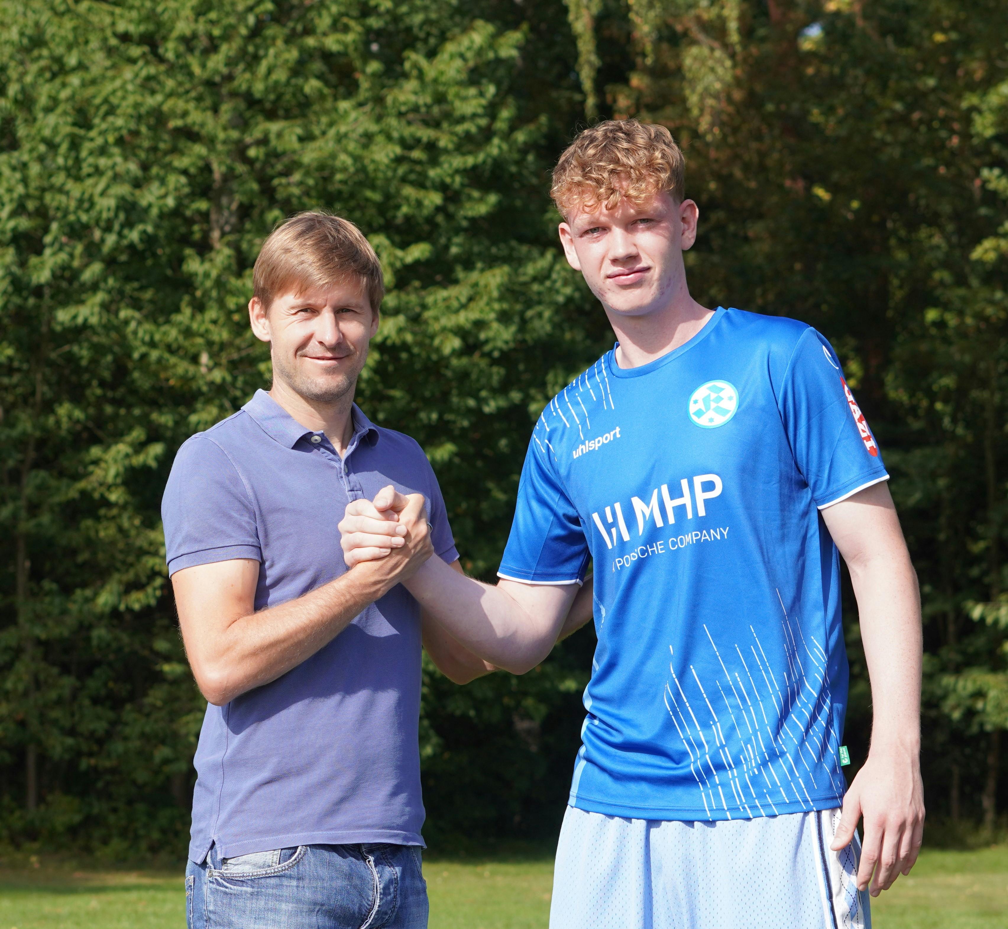 Mathis Bruns kommt zu den Blauen - SV Stuttgarter Kickers e.V.