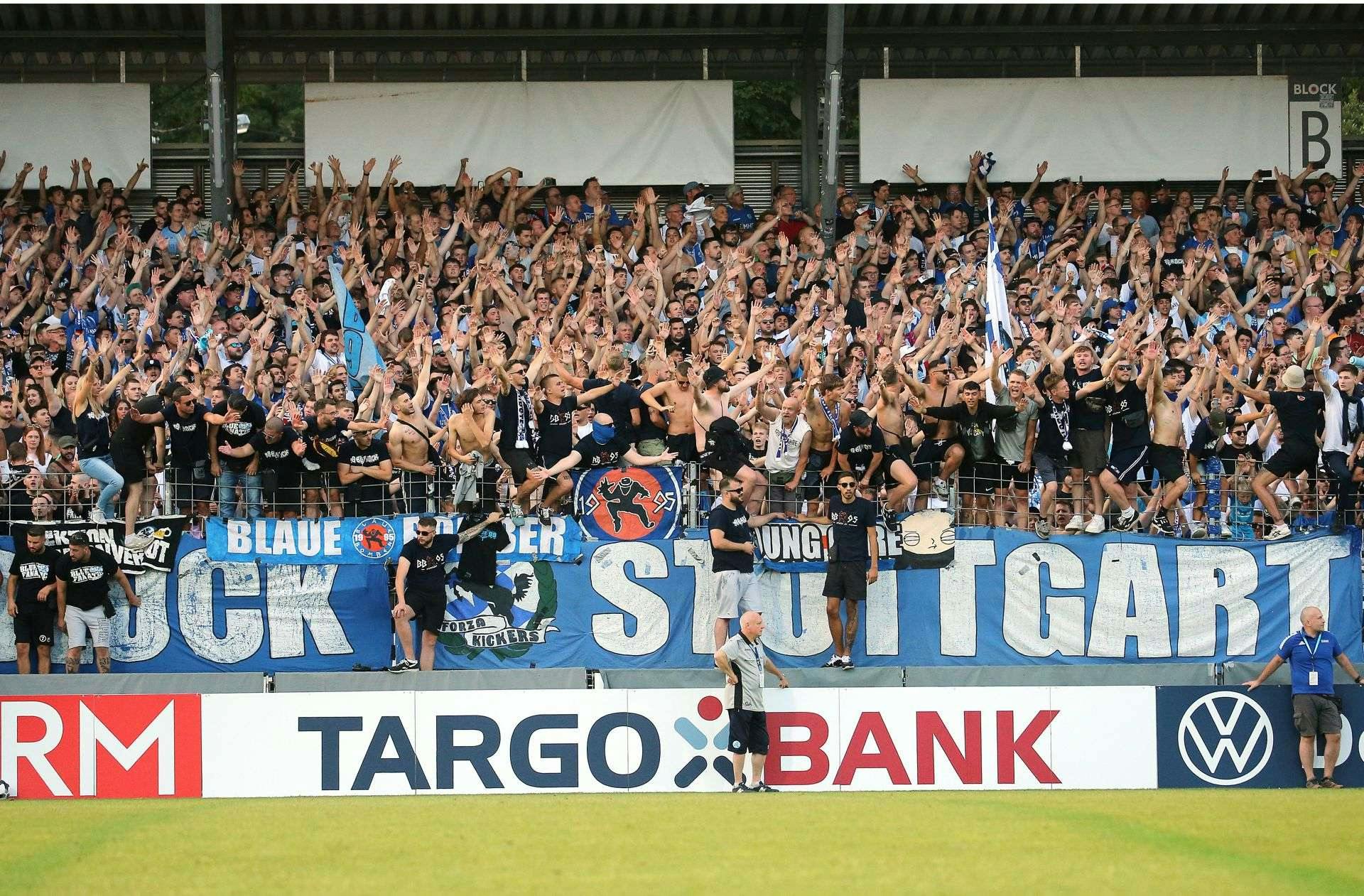 Jetzt Mitglied und Blauer werden! - SV Stuttgarter Kickers e.V.