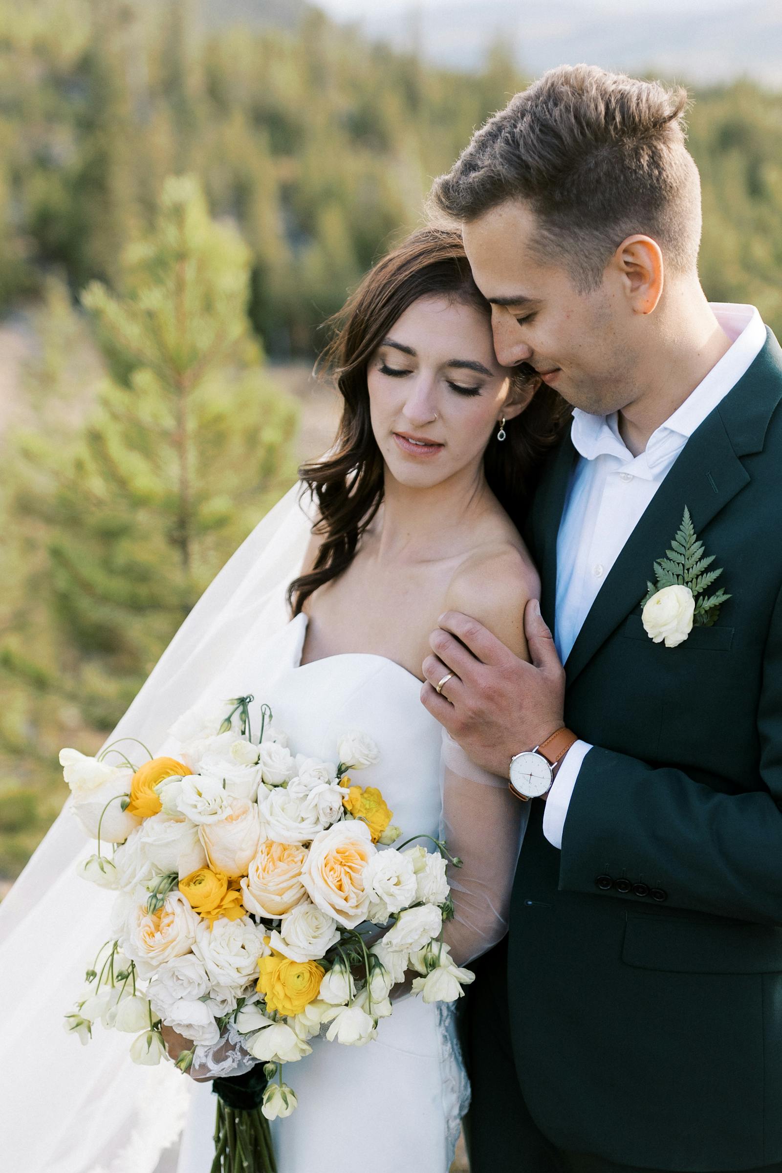 Ashley & Nicholas | Hunter Green and Mustard Mountain Wedding