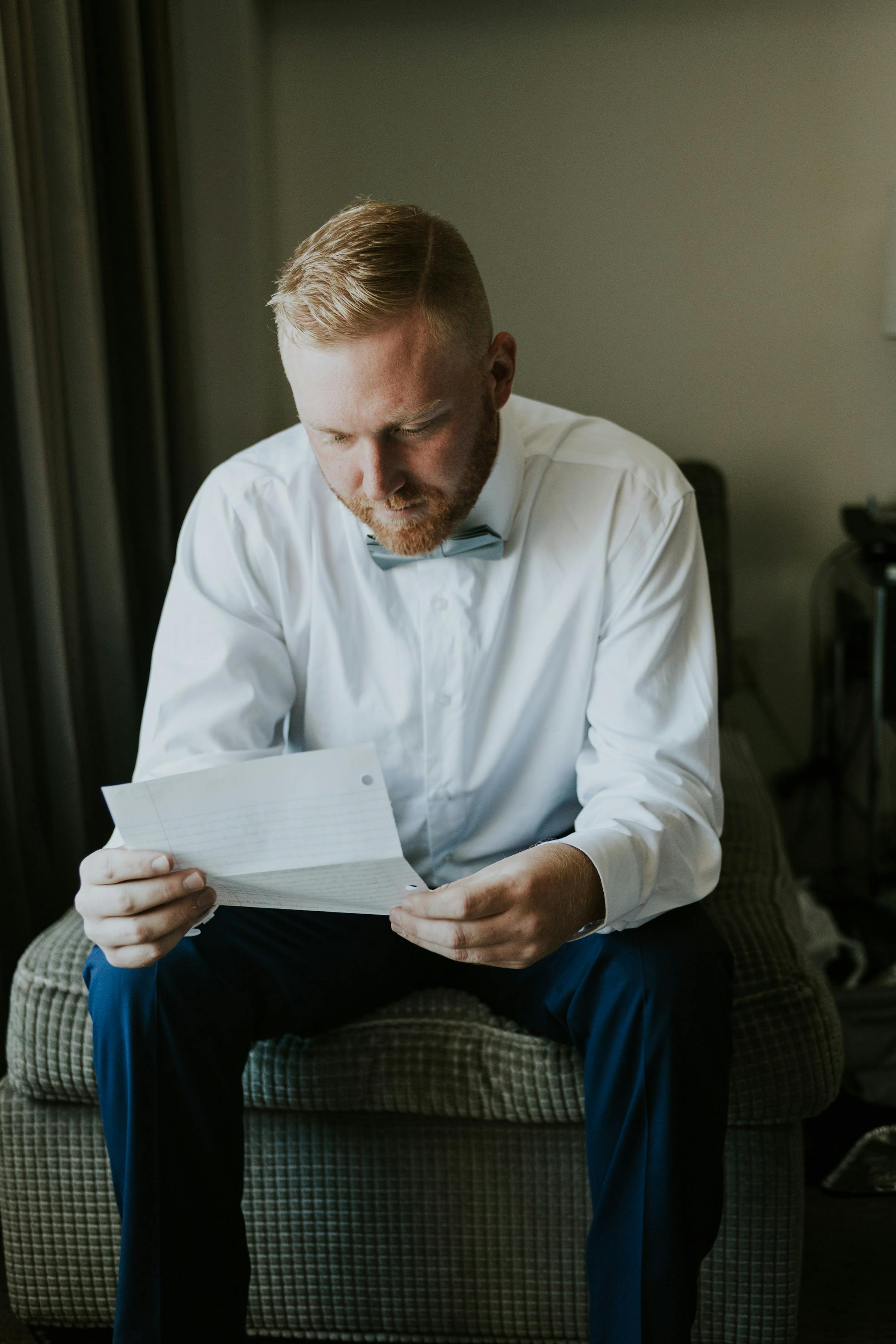 Men’s Funeral Attire: What Should Men Wear to a Funeral? | SuitShop