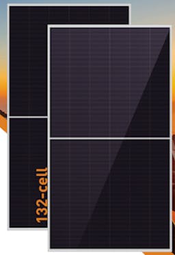 The 11 most powerful solar panels [2025]