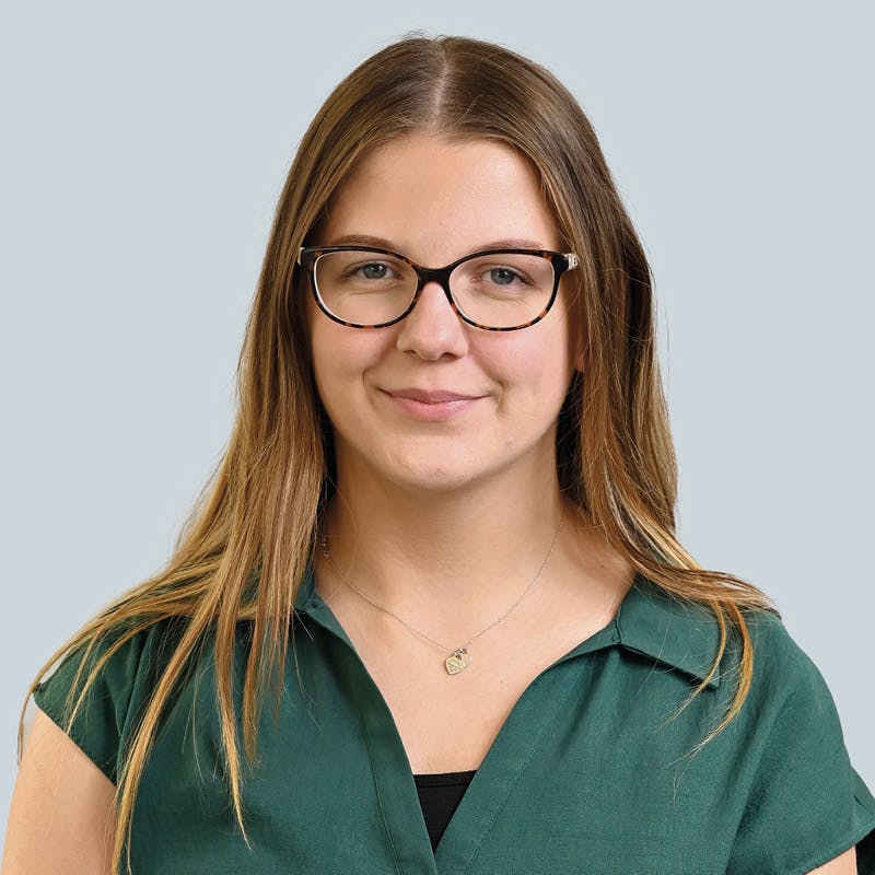 Ellie Dawson | Switalskis