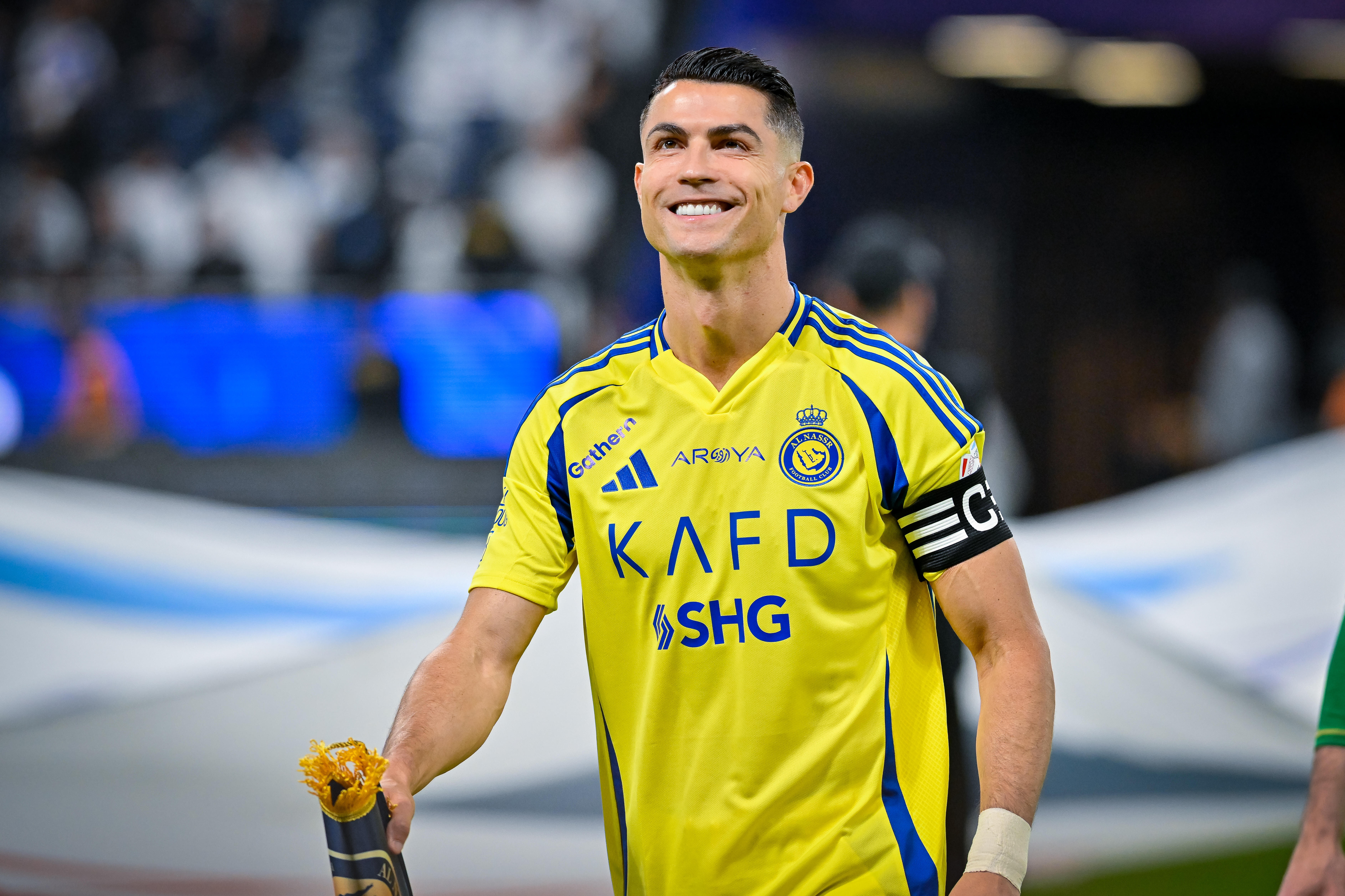 Cristiano Ronaldo signs new deal with Al-Nassr