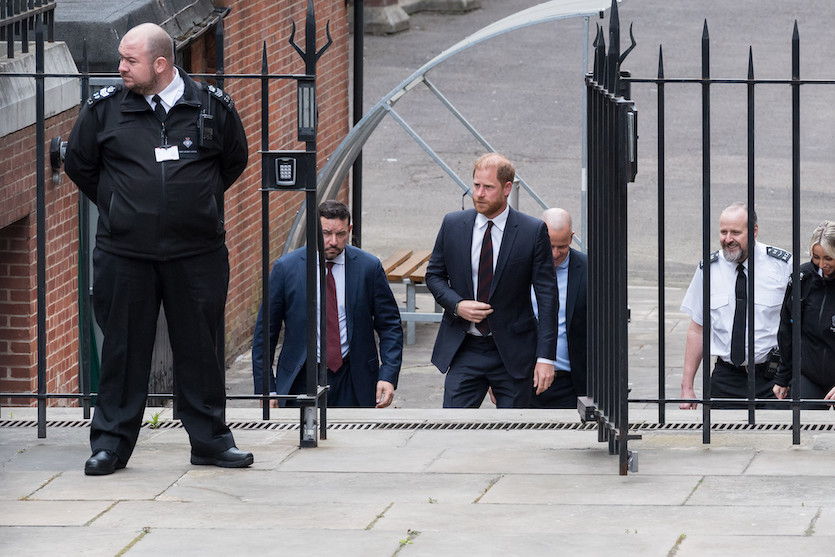 Harry and Charles III: their secret meeting in London