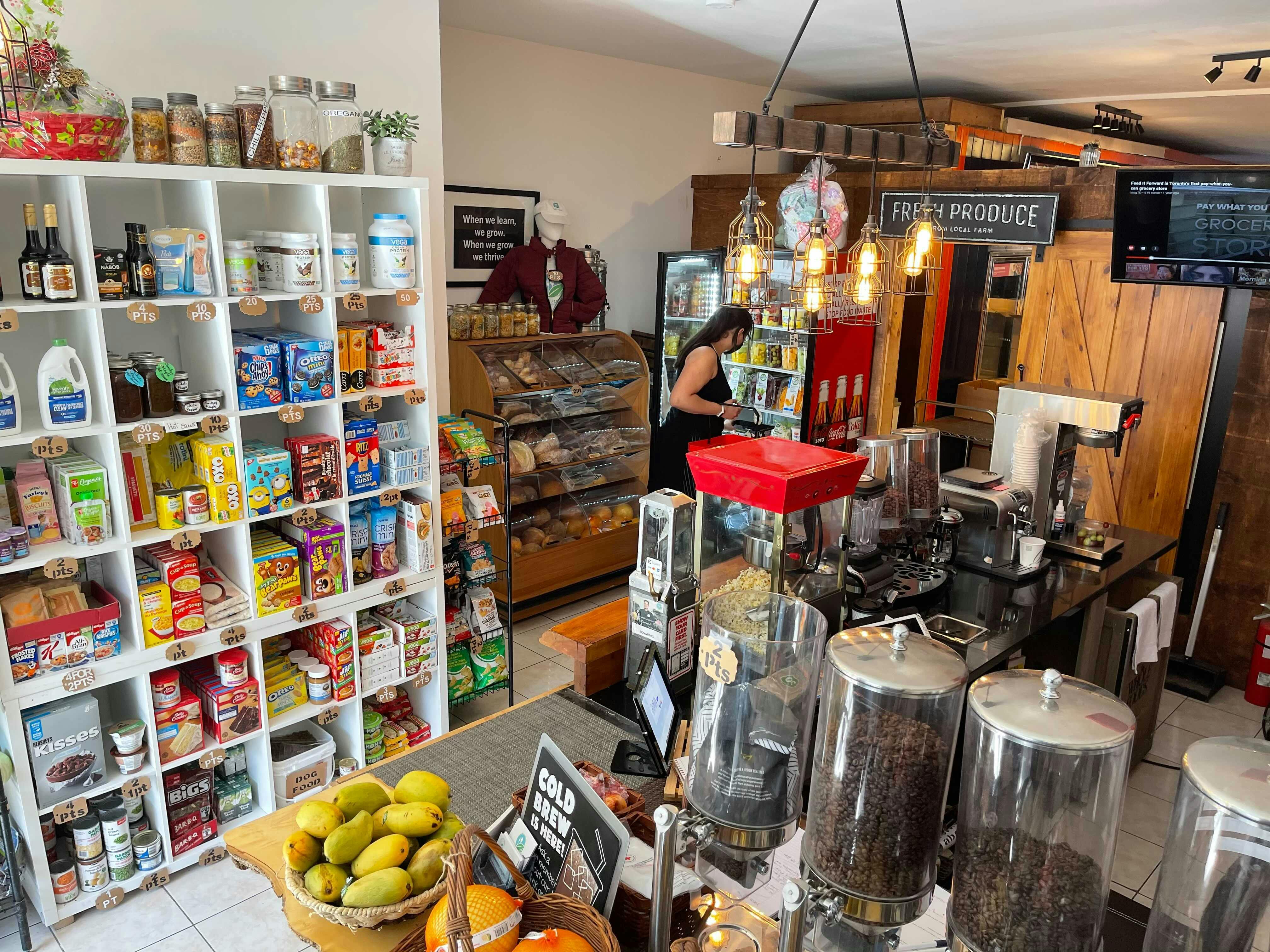 Chef Jagger Gordon's pay-what-you-can grocery store finds success at ...