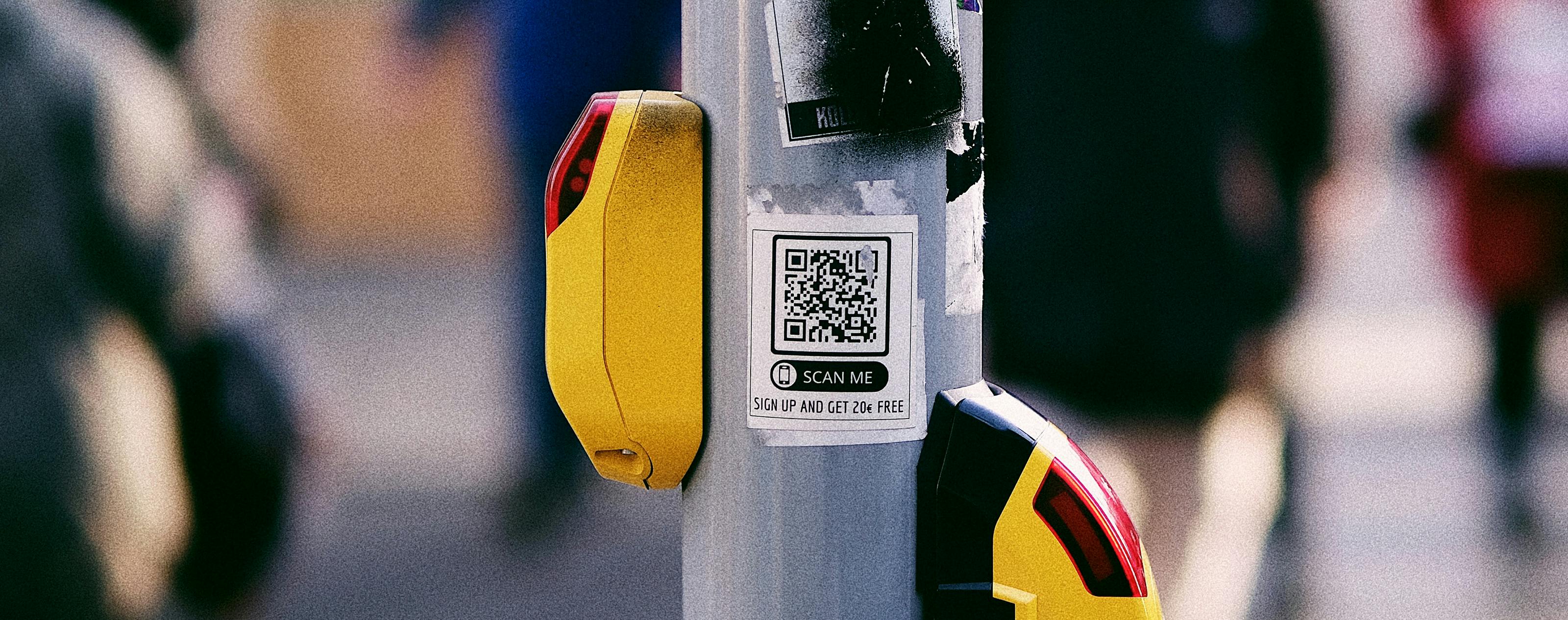 How to Avoid QR Code Scams - Truecaller Blog