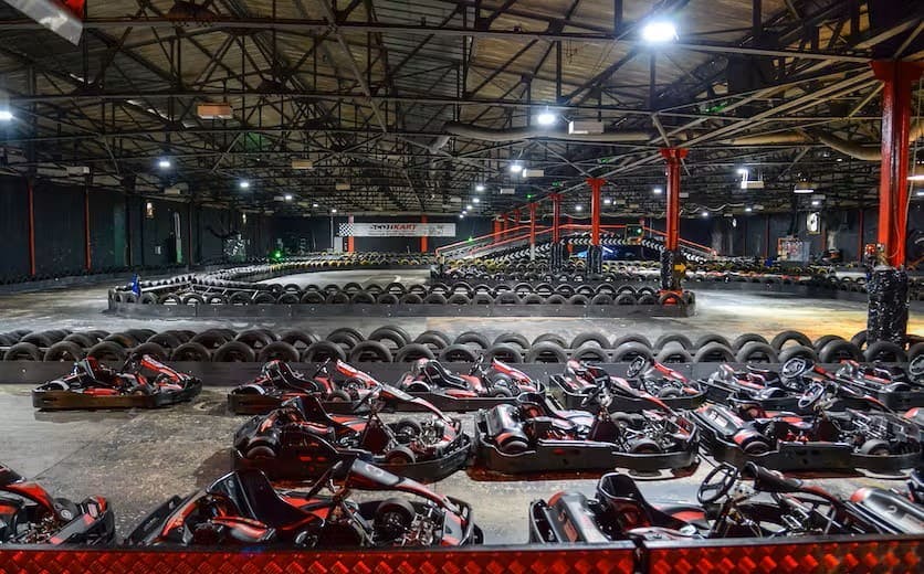 Indoor Go Karting Glasgow Clydebank | Scotkart Clydebank | TeamSport